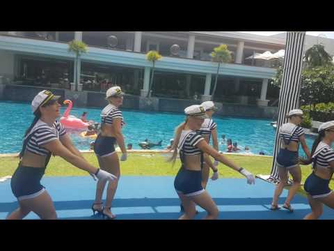 Dance queens  sailor girls