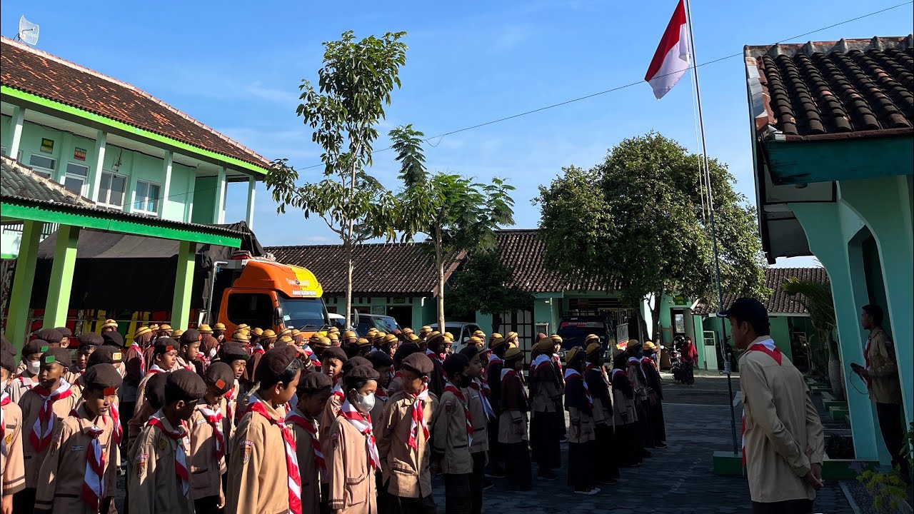 KEMAH PRAMUKA SDIT MUTIARA INSANI - YouTube