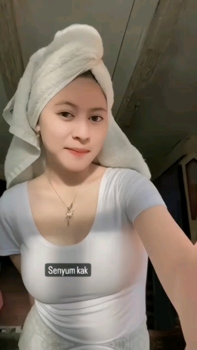 Habis mandi berjemur tipis tipis 🗿 #shorst - YouTube
