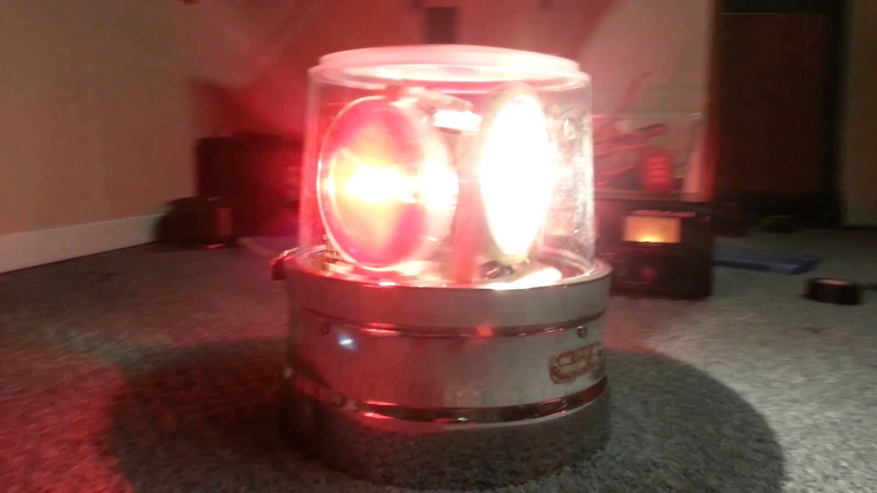 Sireno 300 Gyro-Ray (wobble light) - YouTube