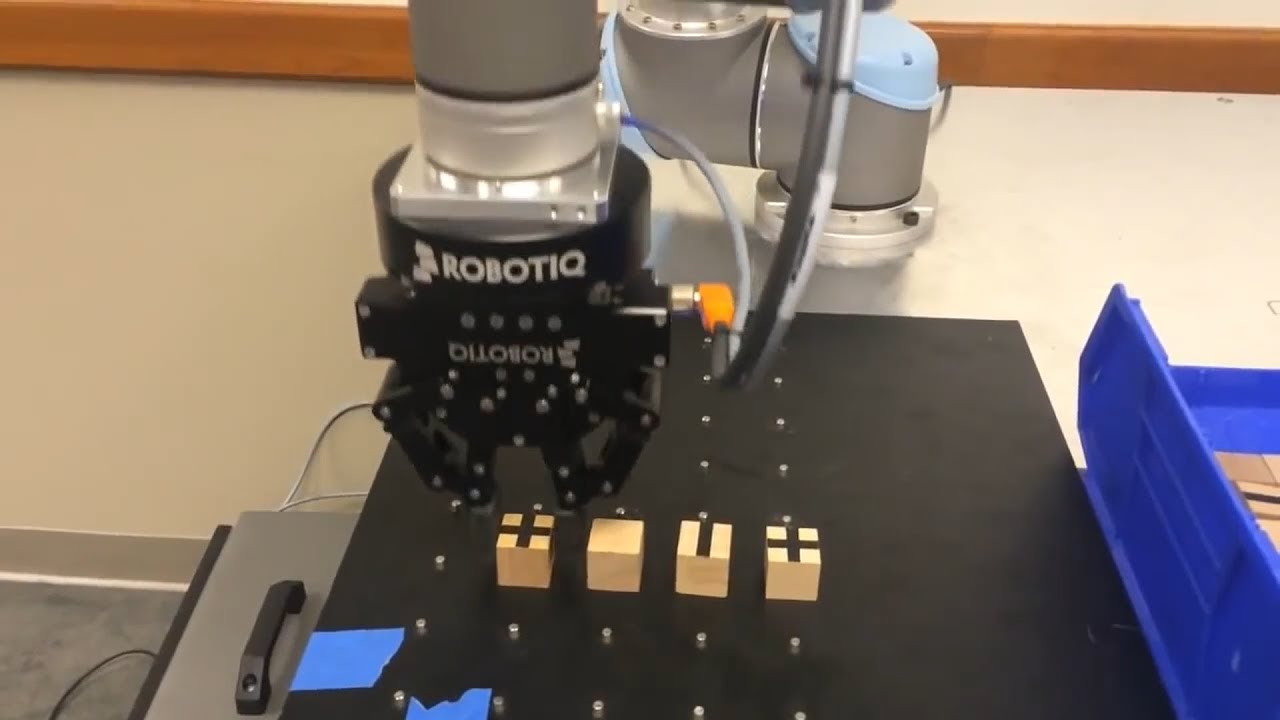 Robotiq FT150 Force Sensor | Automation, Robotics, Smart Manufacturing ...