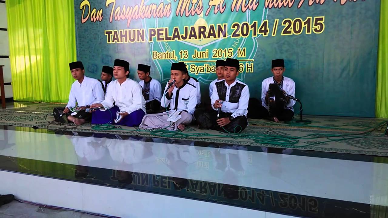 Hadroh Pondok Pesantren An Nur Bantul - YouTube