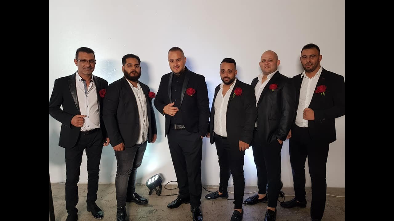 MLADEN BEND KUCHEKA KOTEL 2ka (AUDIO ZAPIS LIVE) - YouTube