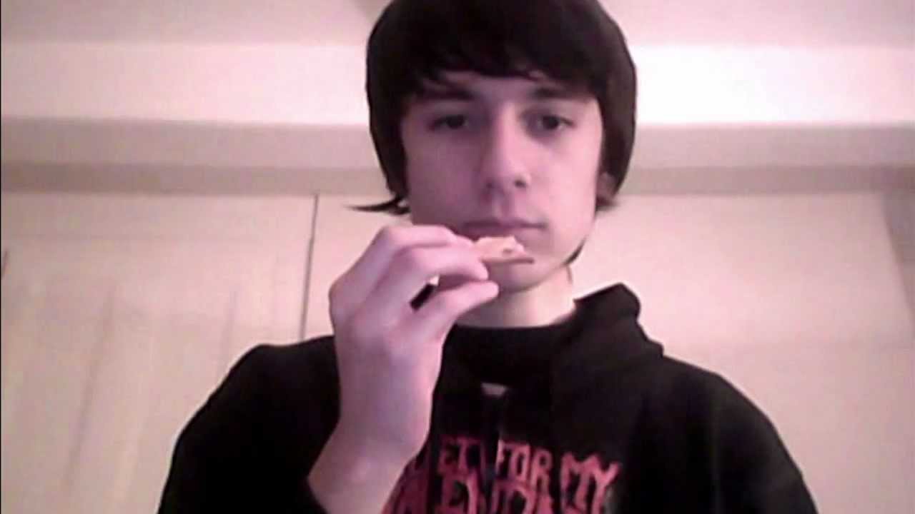 Cream Cracker Challenge Guiness World Record Fail 2mins 7 secs - YouTube