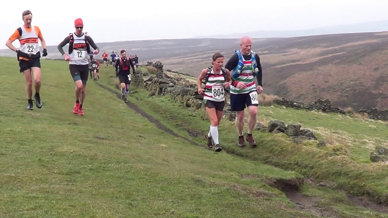 Haworth Hobble 2017 by Woodentops - YouTube