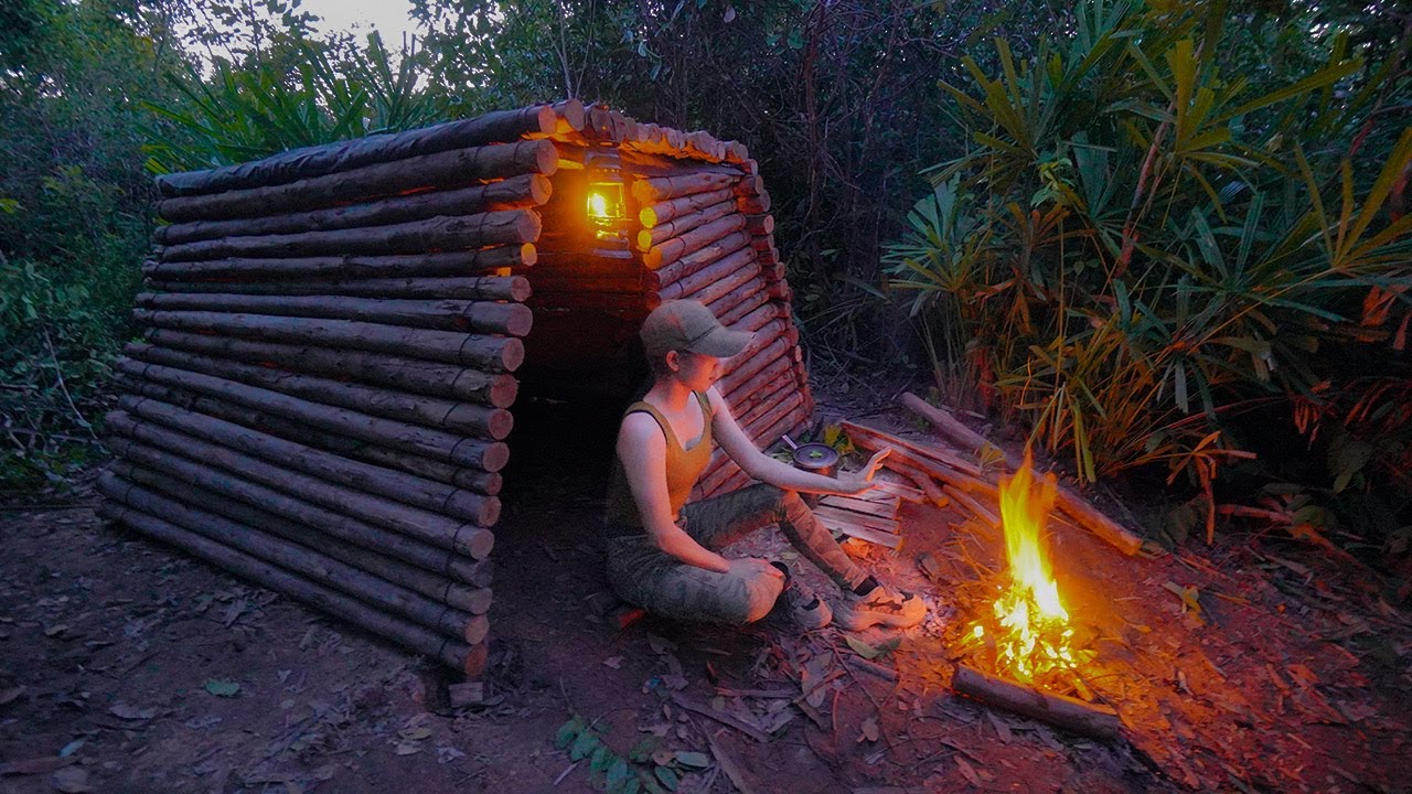 Log Cabin Build, Bushcraft Shelter, Overnight Alone In Forest ...