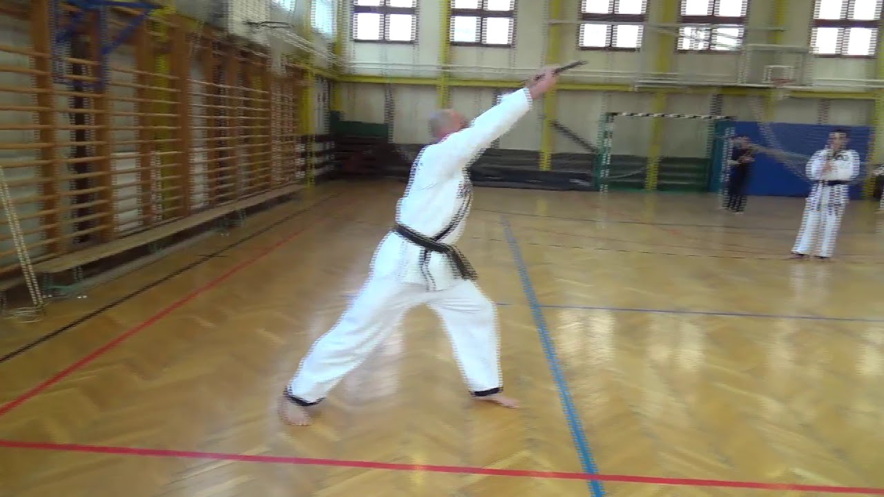 Hapkido weapon technic - YouTube