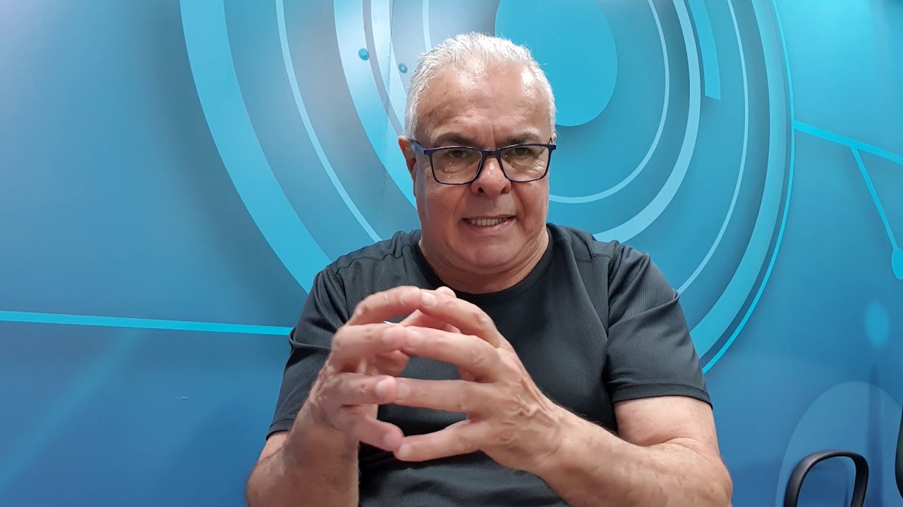Antônio Augusto e a informação inusitada - YouTube