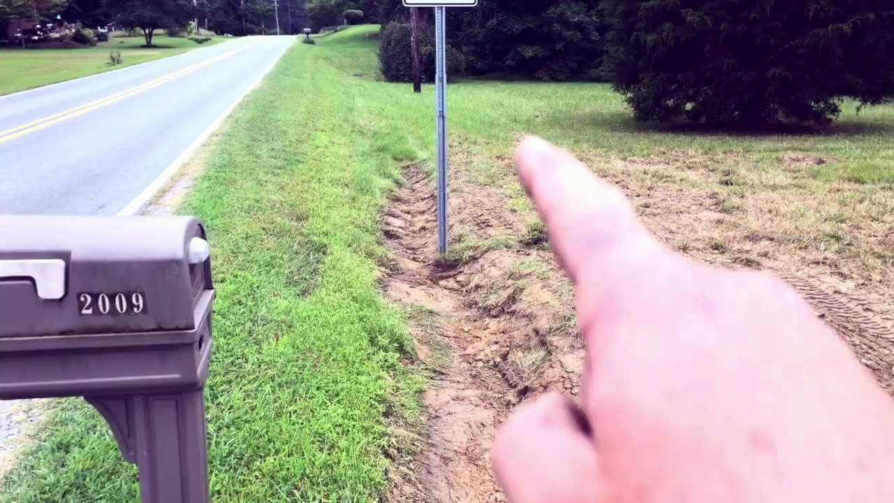 Quick Before/After on a Rutted-Out Driveway - YouTube