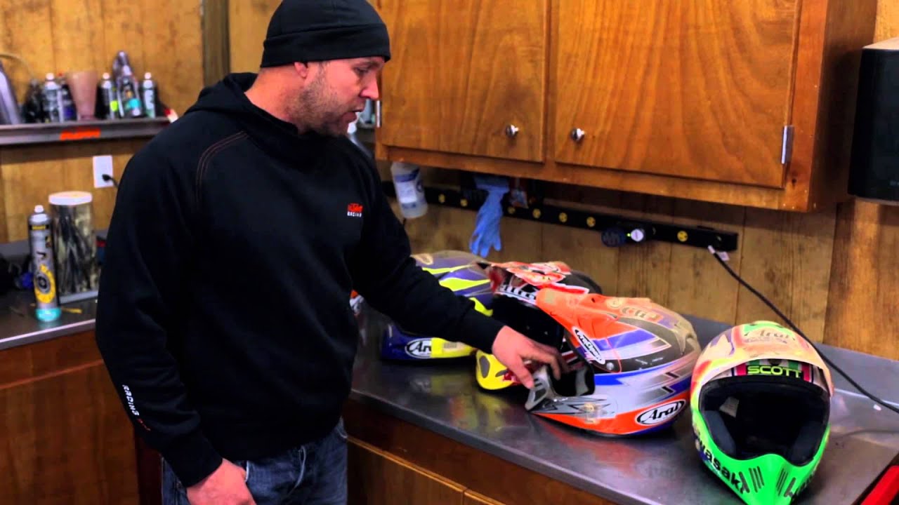 Arai celebrates 20 years with KTM Factory Racer Mike Lafferty - YouTube