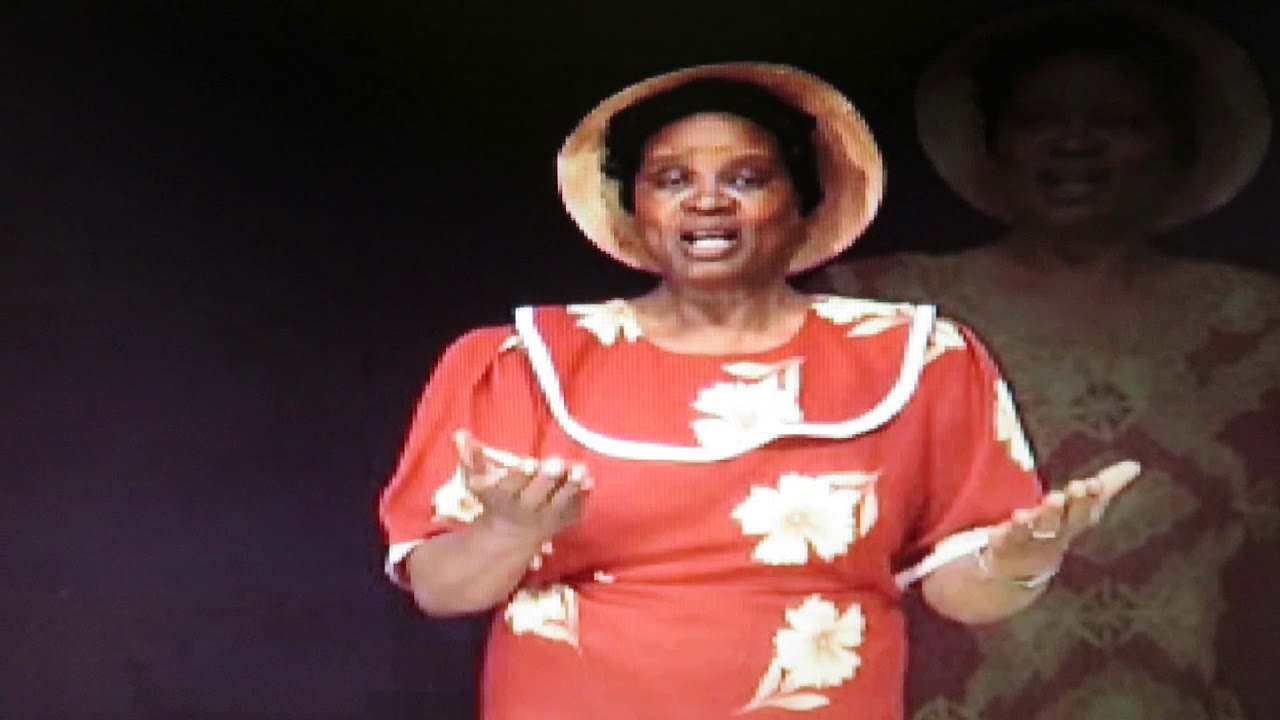 Honorable Mary Mbugua - Jesu Nyongerera Witikio (Video) - YouTube