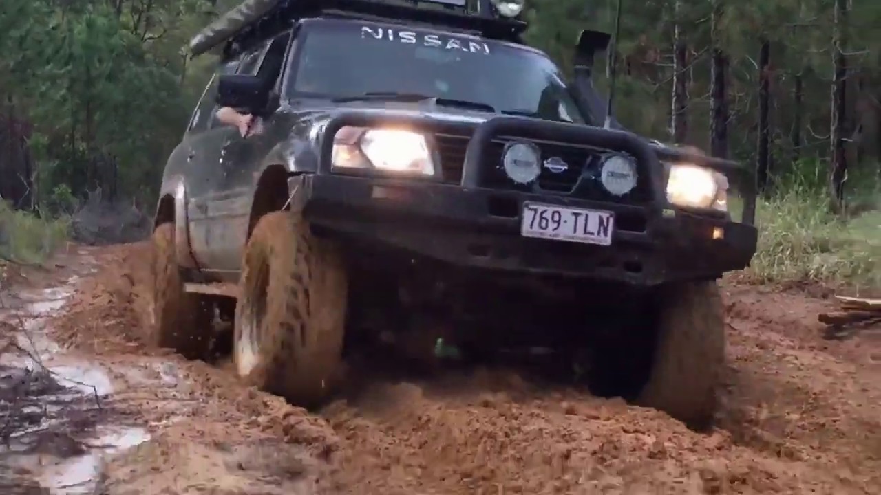 Glasshouse Mountains 4x4 mud run in the rain GU patrols - YouTube