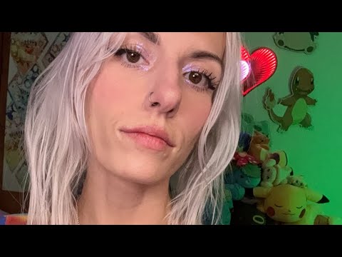 Sydney is home sad but got some cards to open !