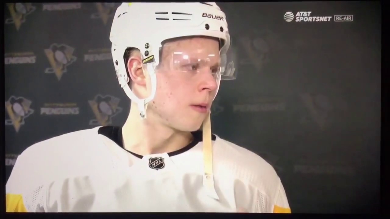 Olli Määttä second intermission interview with Dan Potash. (2/24/18 ...