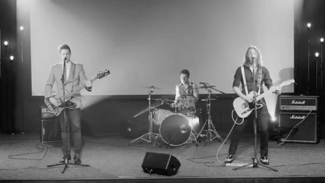 Splendid Gentlemen Wedding and Function Band Live Cover of Use Somebody ...