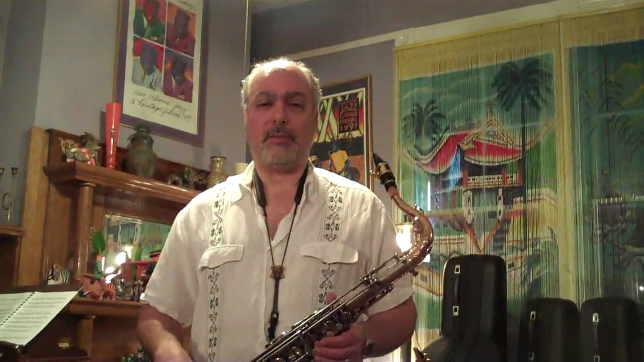 Saxgourmet Copper Tenor Neck with Norbert Stachel - YouTube