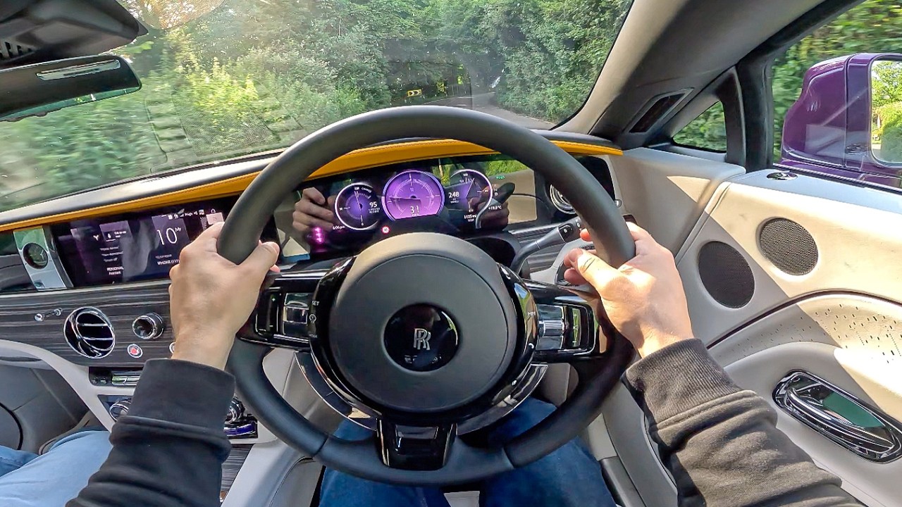 Driving Rolls Royce Can I Build My New Rolls Royce? | Rolls Royce
