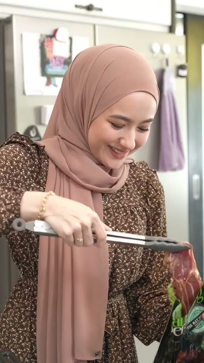 Syukri yahya masak kambing perap pak mat western sampai hangit - YouTube