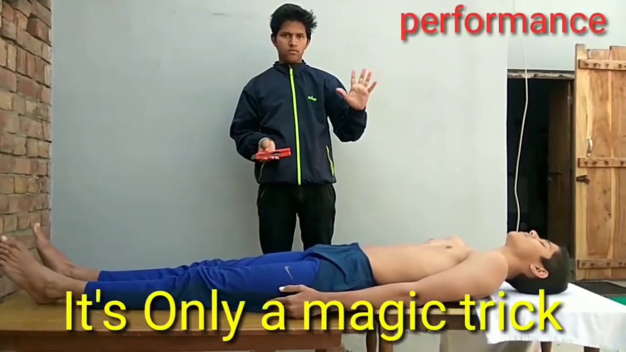 Stomach Cutting magic trick revealed in Hindi - YouTube