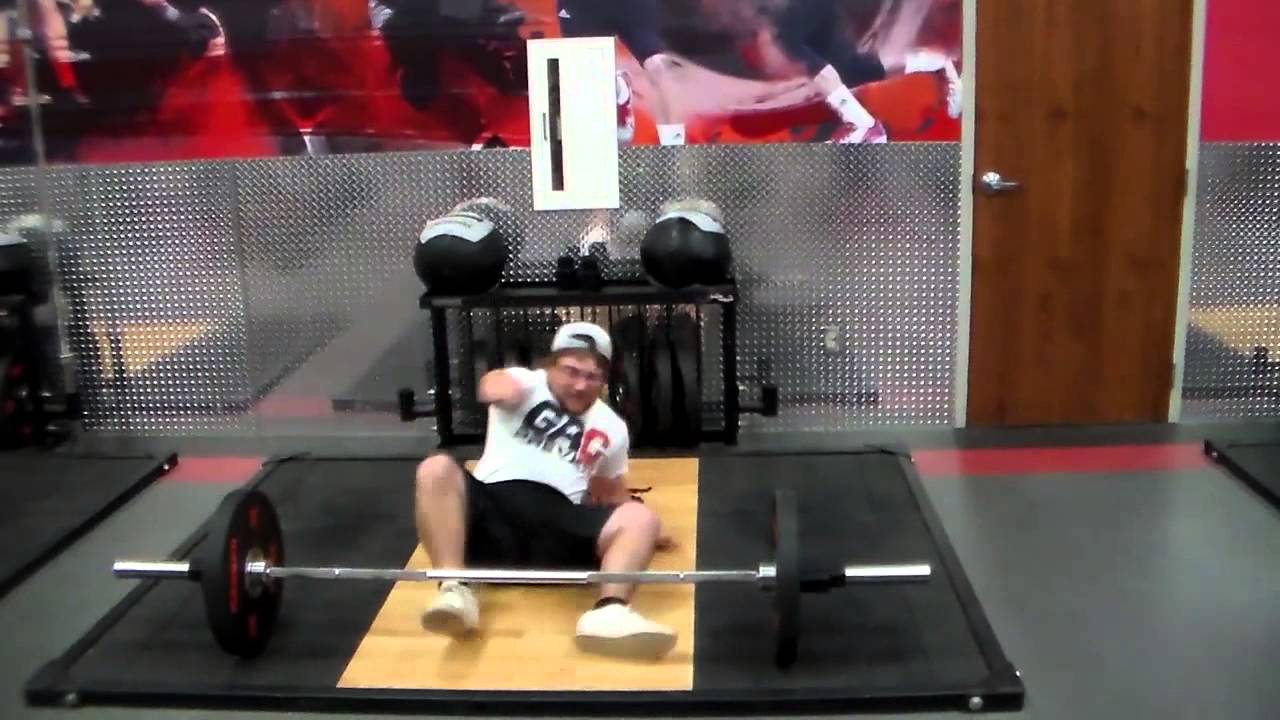 Snickers: Weightlifting - YouTube