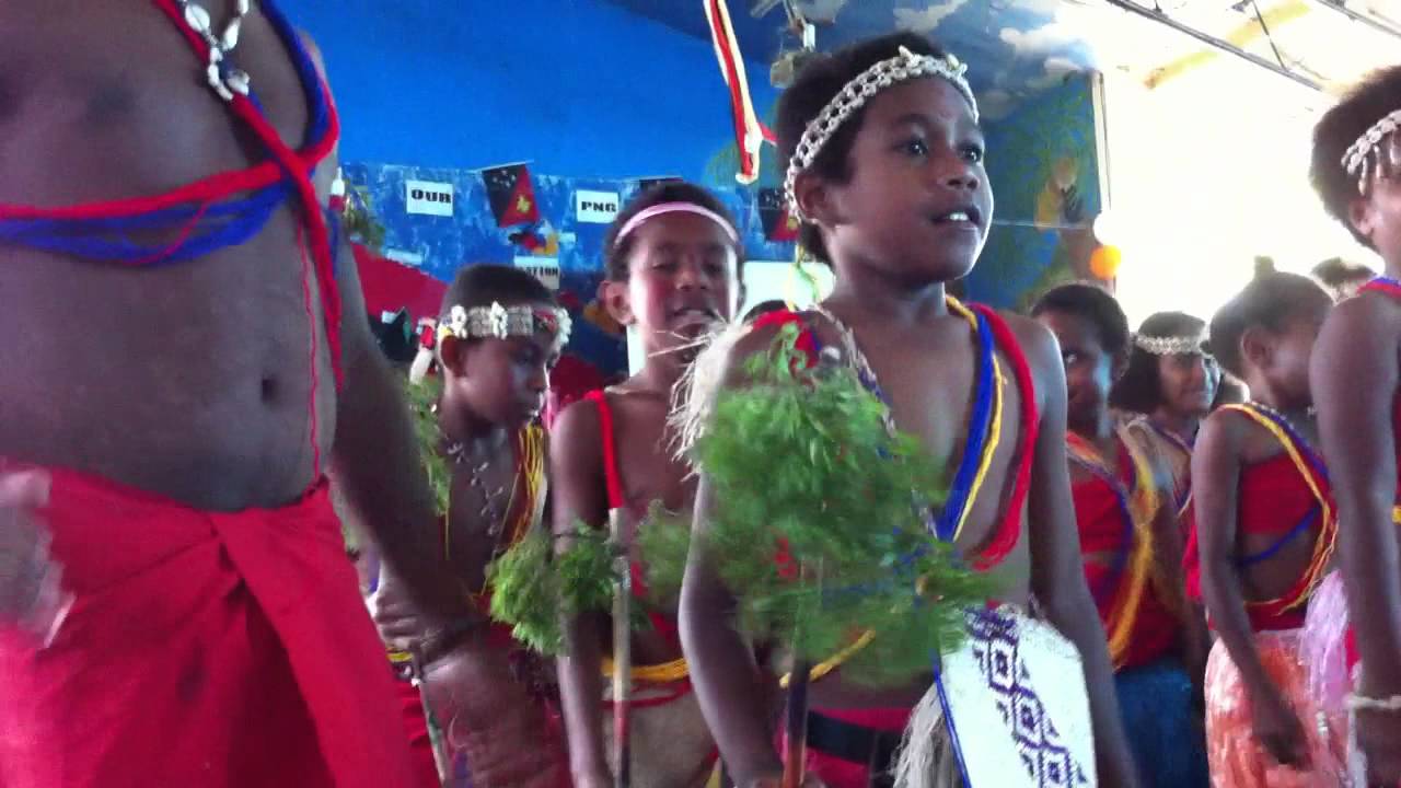 Renee's Manus Dance pt1.MOV - YouTube