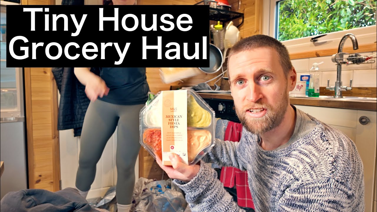 What We Eat in a Week |Tiny House UK - YouTube