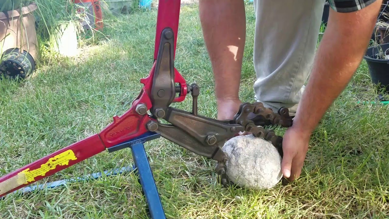 Huge! Geode. Breaking open a geode. - YouTube