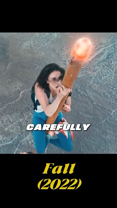 Two reckless girls climb a kilometer-high tower barehanded.III - YouTube