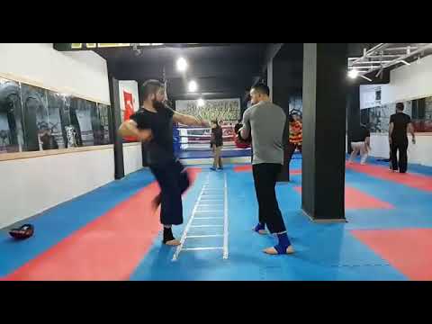KİCK BOKS TEKNİK VURUŞLAR