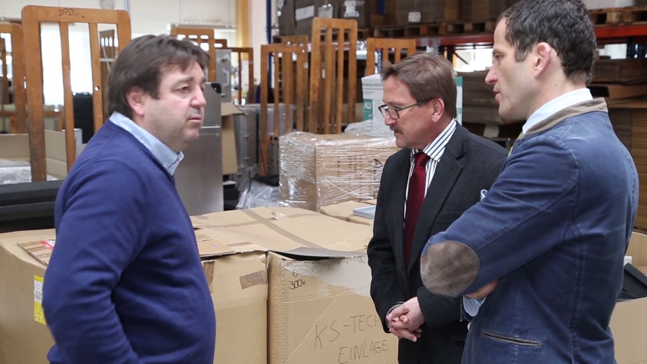 MdB Albert Rupprecht bei KS Techno Case in Erbendorf - YouTube