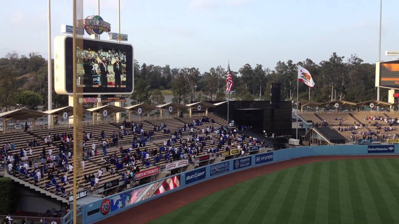 The Tenors sing the National Anthem at Dodger Stadium - YouTube