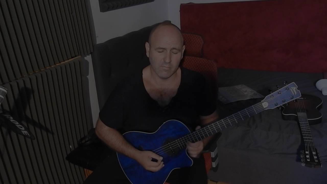 Horea Crisovan Manne Acustivibe Steel Strings - YouTube