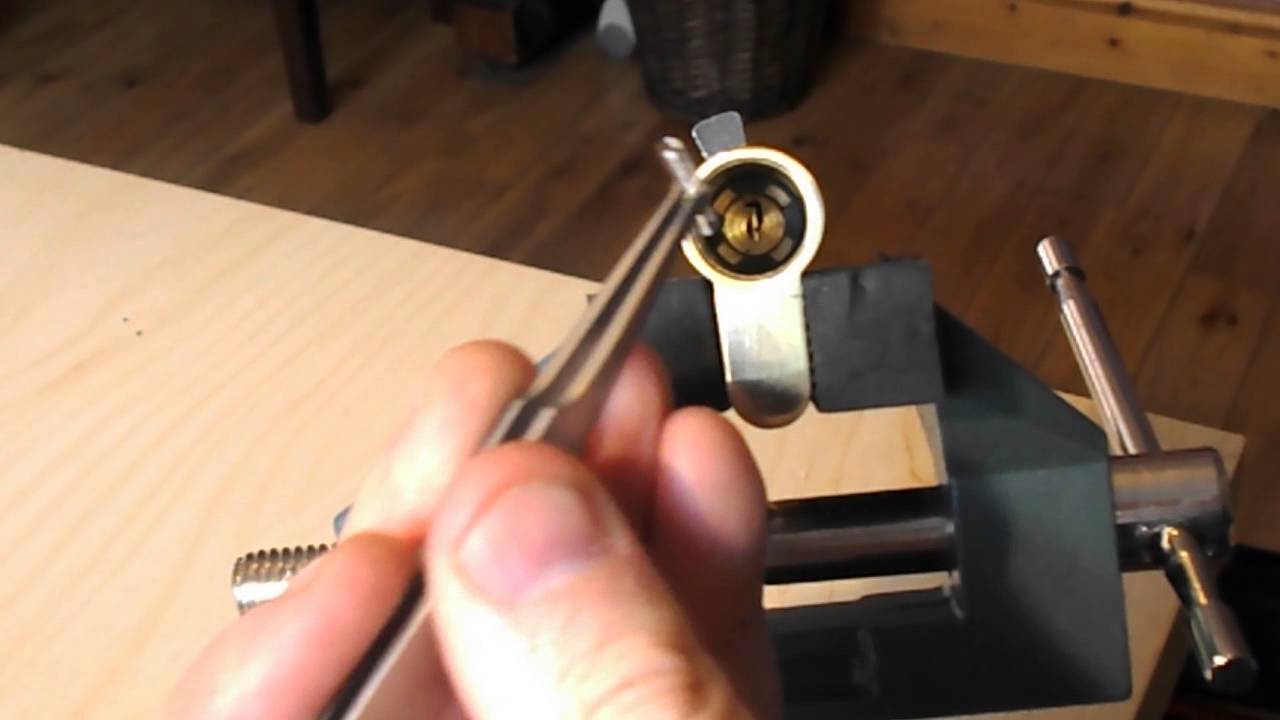 TSL002 - Making a Progressive Pinned Lock - Single Spool Euro - YouTube