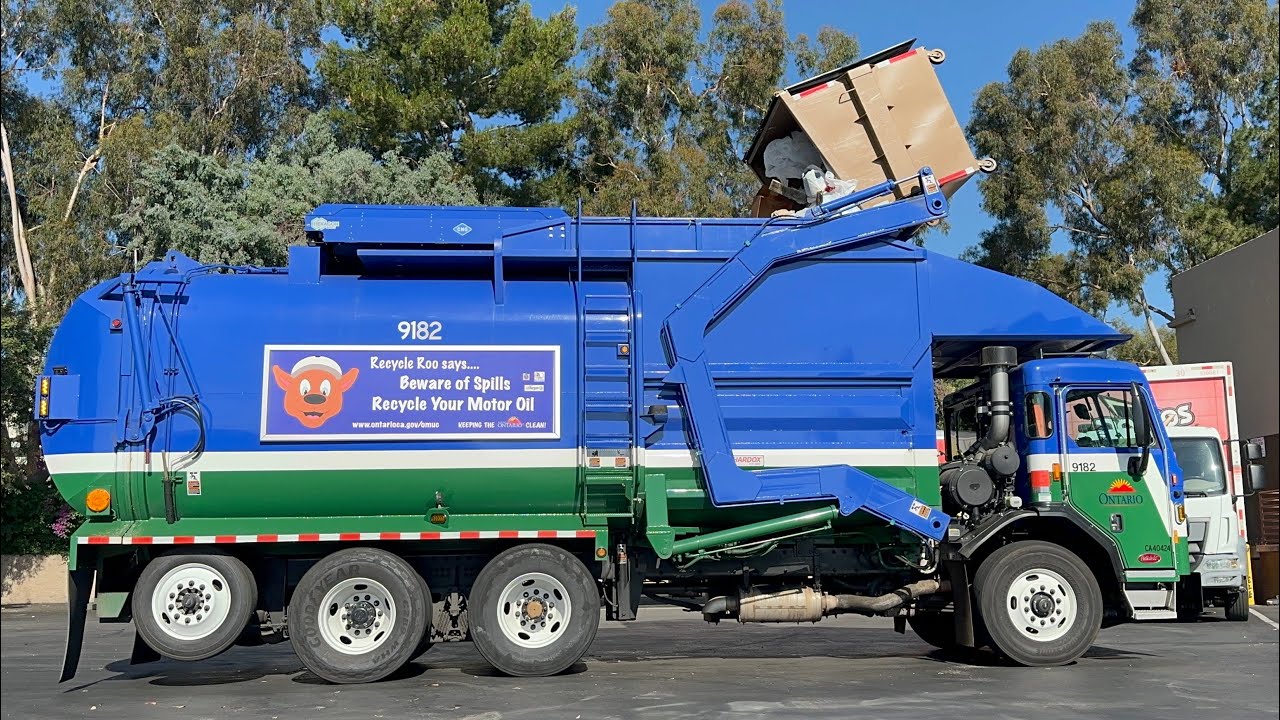 Peterbilt 520 Amrep Front Load Garbage Truck - YouTube