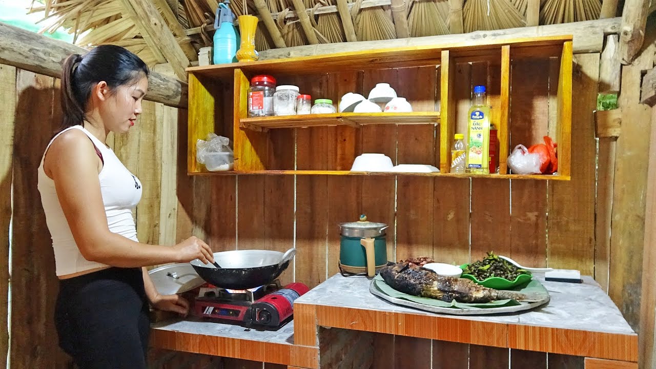 Cook a delicious meal with stream snails and fish - A relaxing day of ...