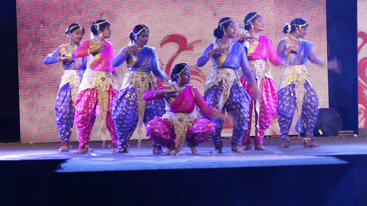 SAPTRANG 2K18 || BHARATANATYAM || C.S.E.|| P.I.E.T - YouTube