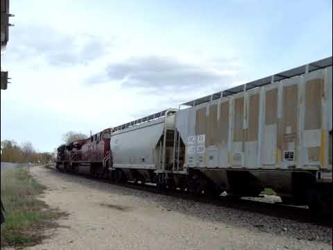 Frac Train thru Pewaukee, WI on 5-3-23 2x0 w/NS-1026 - CP-8072 - YouTube