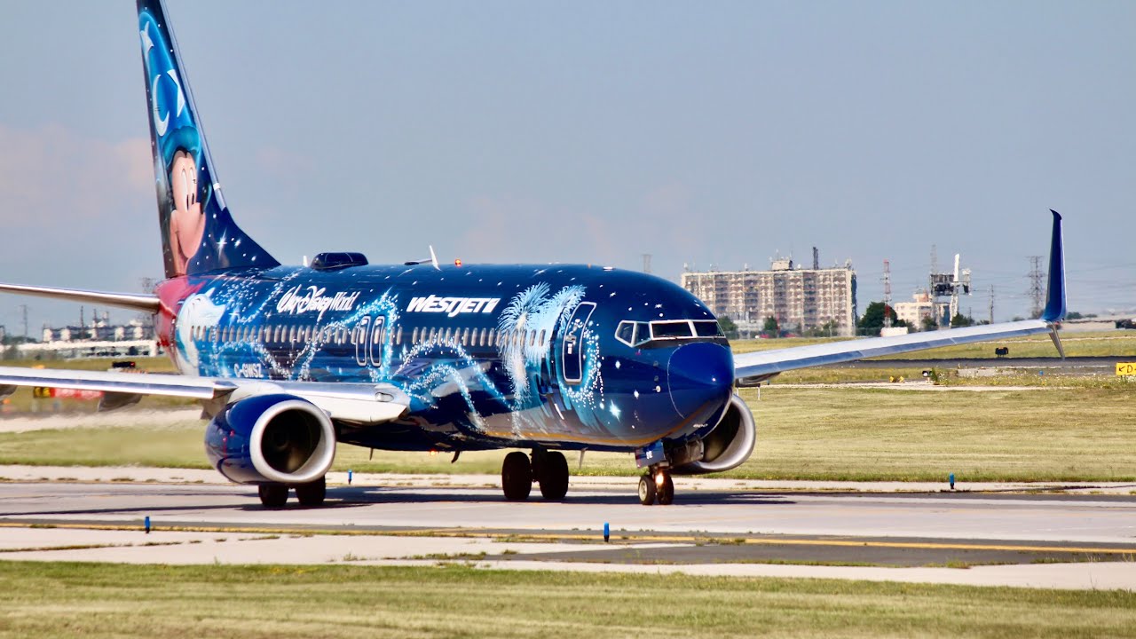 WestJet Boeing 737-800 | Walt Disney World Mickey Mouse Livery ...