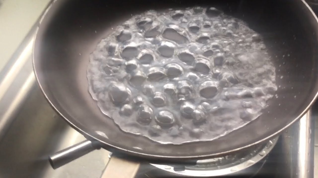 Boiling Water To Make Bubbles - EXPERIMENT - YouTube