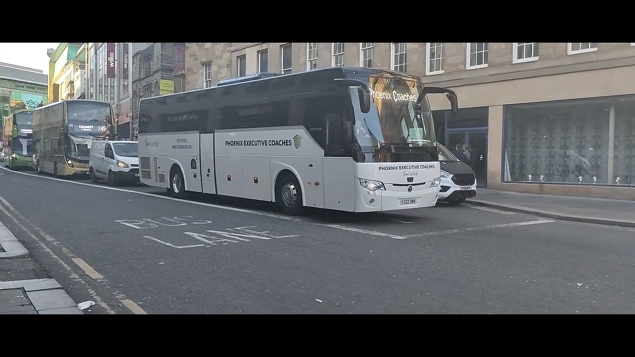 Phoenix Executive Coaches YJ22 DWY - YouTube