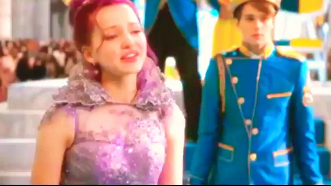 ||Mal and Evie||~Sad Song☆Descendants 2☆ - YouTube
