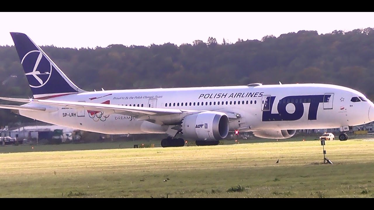 PLL LOT Boeing 787-8 Dreamliner take off from Krakow Balice to Chicago ...