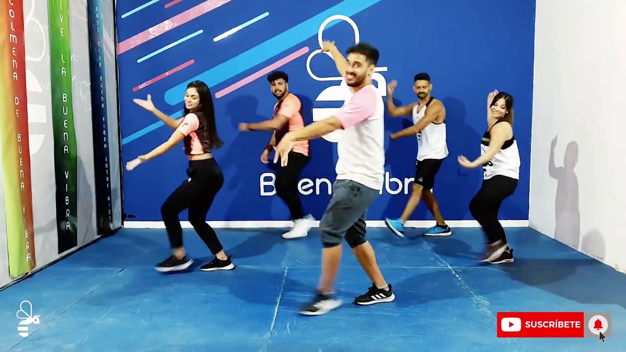 Vida de Rico - Camilo / Coreografía oficial BeeDance Buena Vibra - YouTube