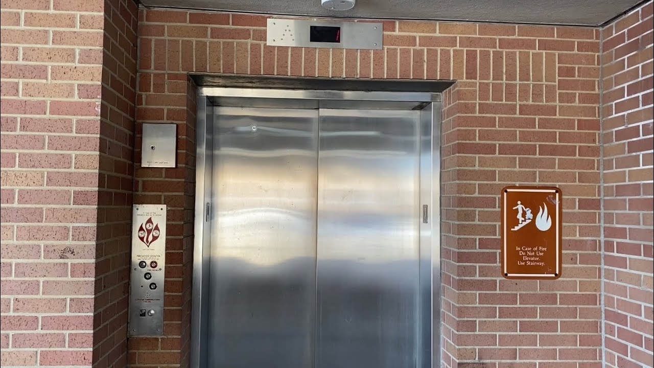 Scenic Generic Hydraulic Elevator @ Miller Auditorium Parking, Western ...
