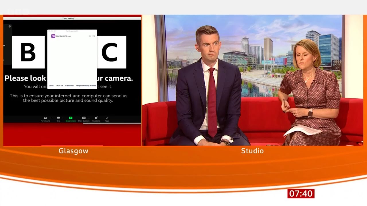 Zoom screen appears on split screen BBC News - YouTube