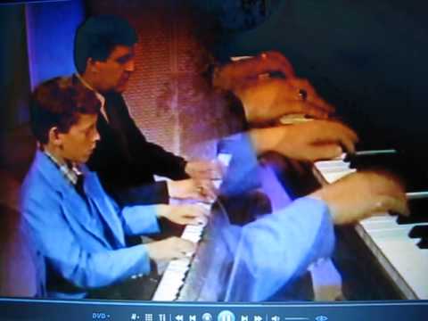 Dan Fleishman - Aaron Shultz- Chief Halftown Show - YouTube