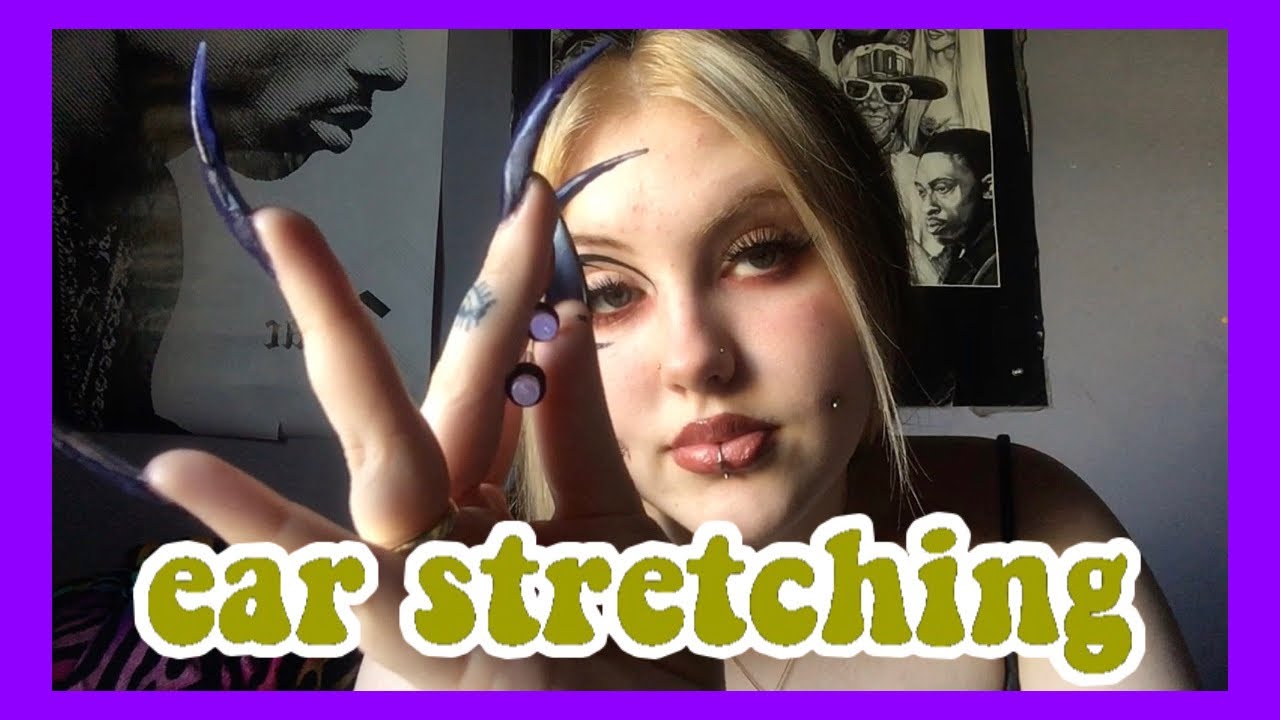 stretching my ears from 4g to 2g || livsfried - YouTube