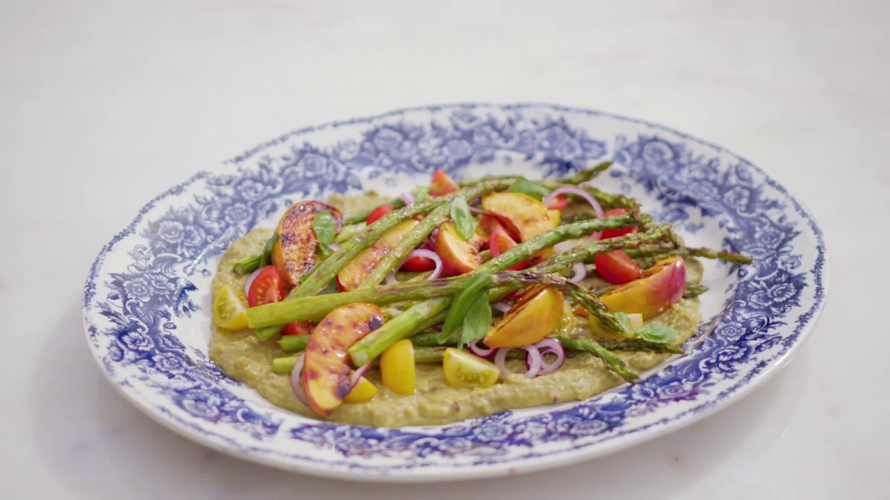 Green romesco sauce with barbecued nectarines and asparagus - YouTube