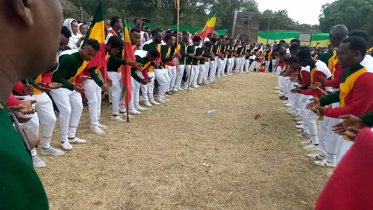 የጎንደር ወጣቶች አስገራሚ ትይንት-በከተራ The amazing scene @ketera (EVE EPIPHANY ...