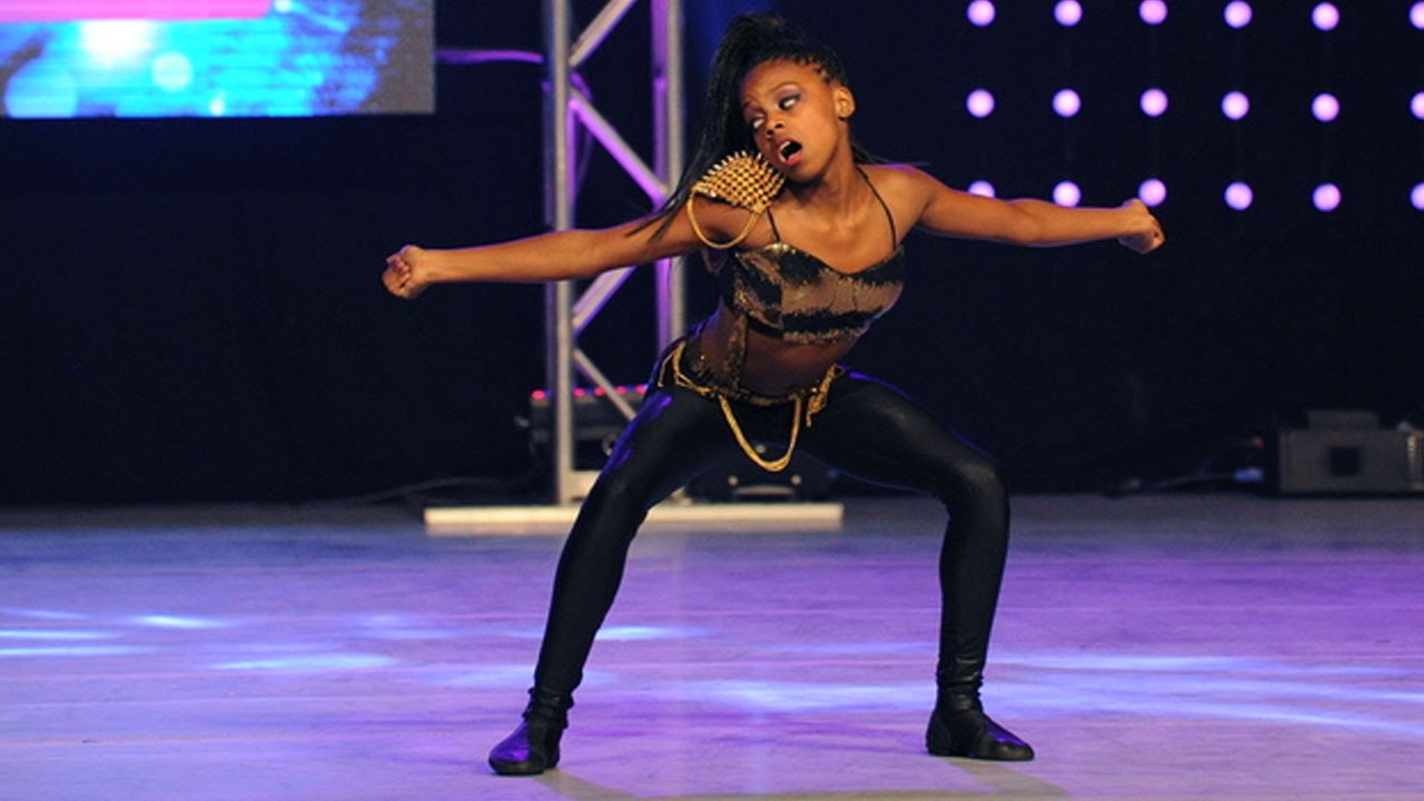 Jordan Nata'e - I'm Dat Chick - YouTube